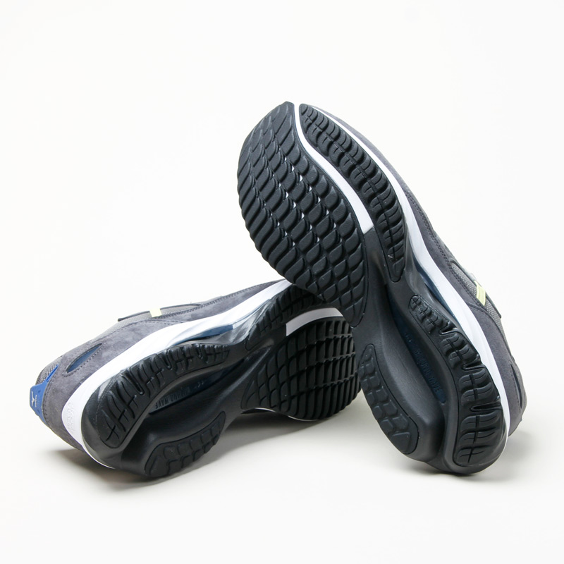 Graphpaper (グラフペーパー) MIZUNO WaveRider β for GP / ウェーブライダーベータ