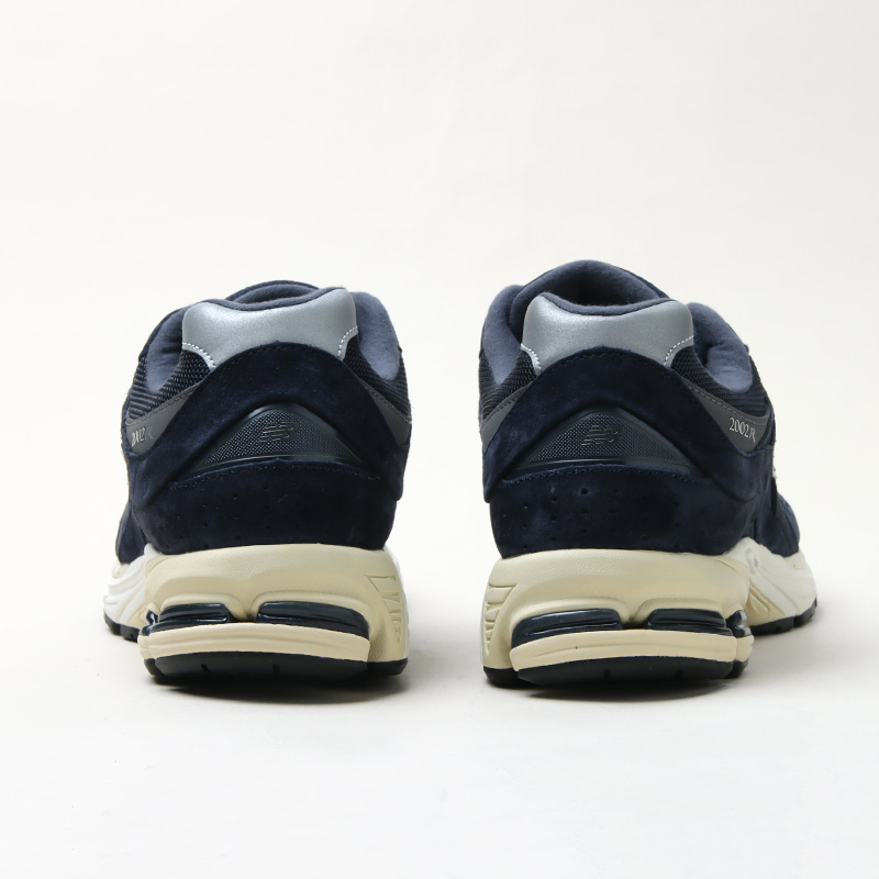 NEW BALANCE (ニューバランス) M2002R / CA/CC